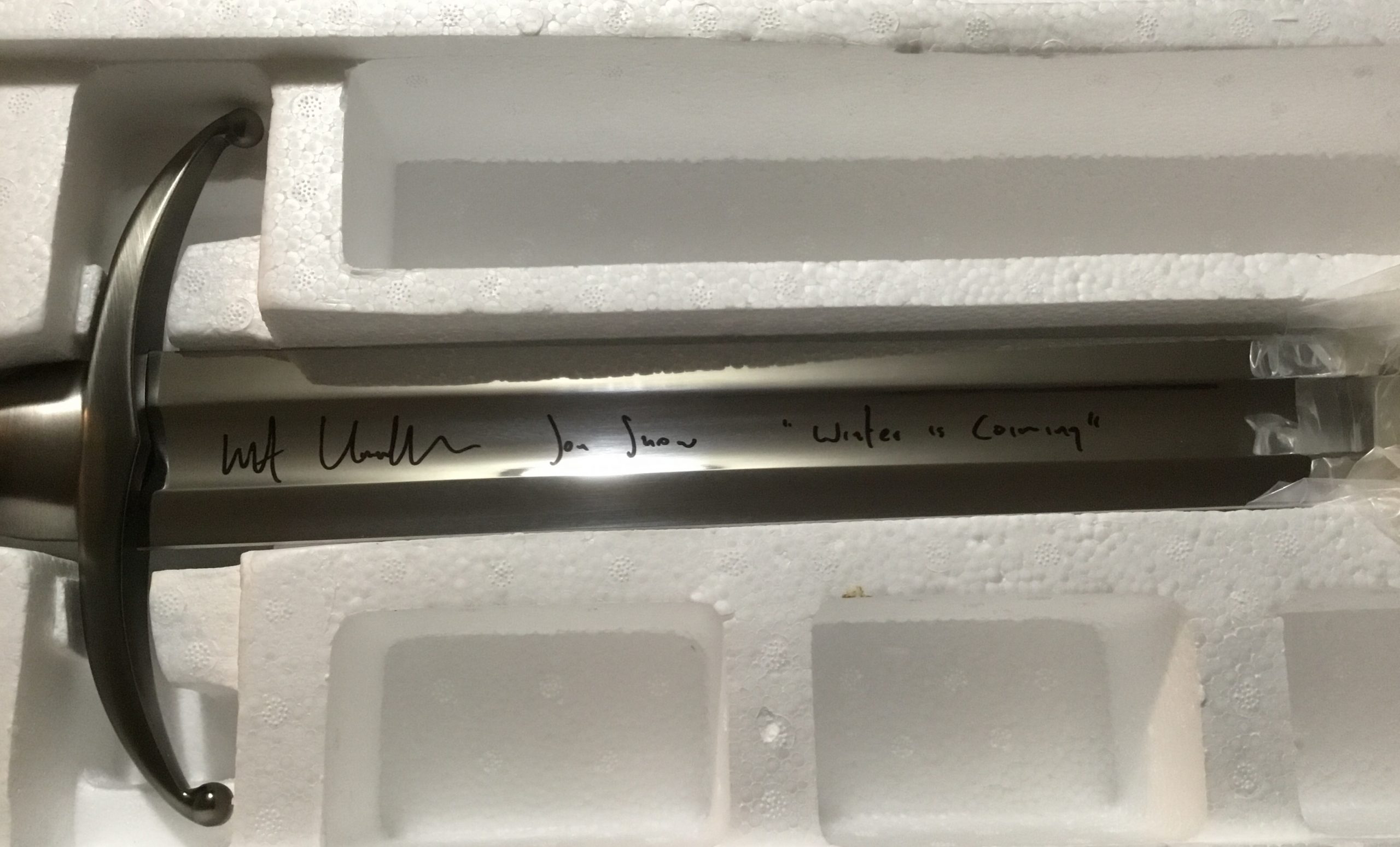 OFFICIALLY LICENSED GAME OF THRONES~ LONGCLAW SWORD OF JON SNOW~SIGNED ...